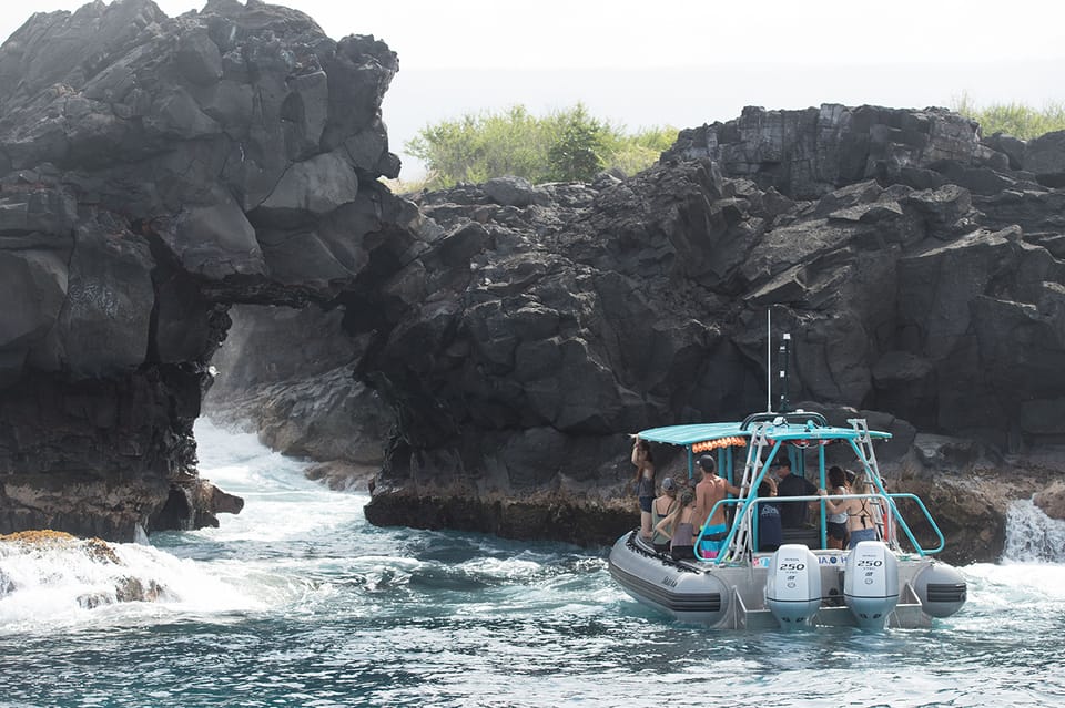 Big Island: Kona Half-Day Boat Tour with Snorkeling & Lunch | GetYourGuide