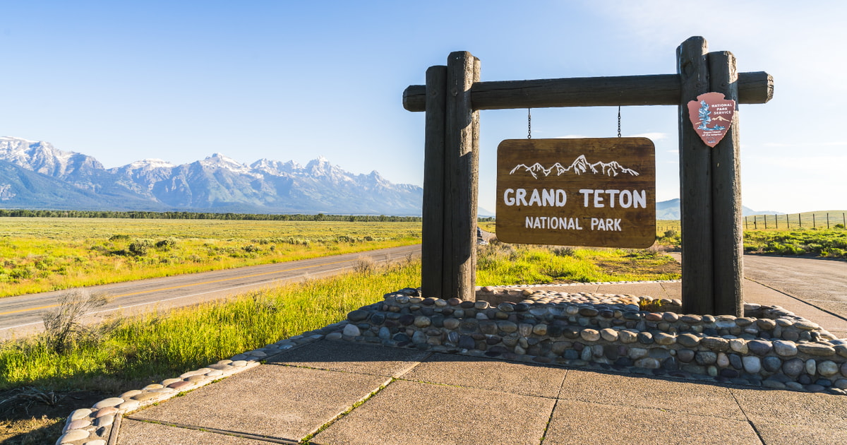 Wyoming: Grand Teton National Park Self-Guided Driving Tour | GetYourGuide