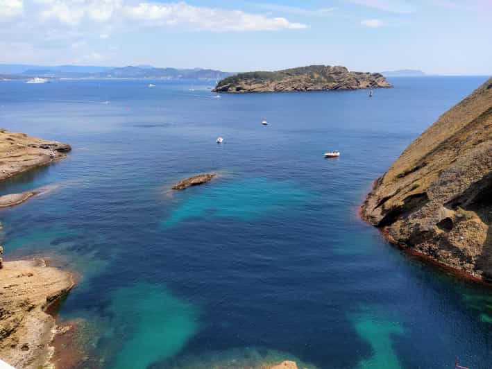 Calanques of La Ciotat: Stand Up Paddleboarding Tour | GetYourGuide