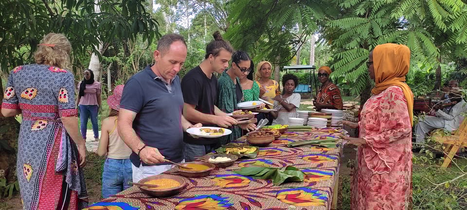 Sunday Organic Food Buffet Lunch of Local Cuisine | GetYourGuide