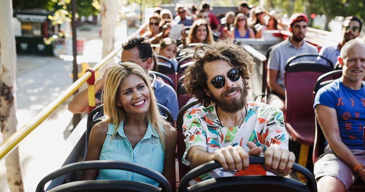 Toronto: Walking Tour & Hop-on Hop-off Bus Tour | GetYourGuide