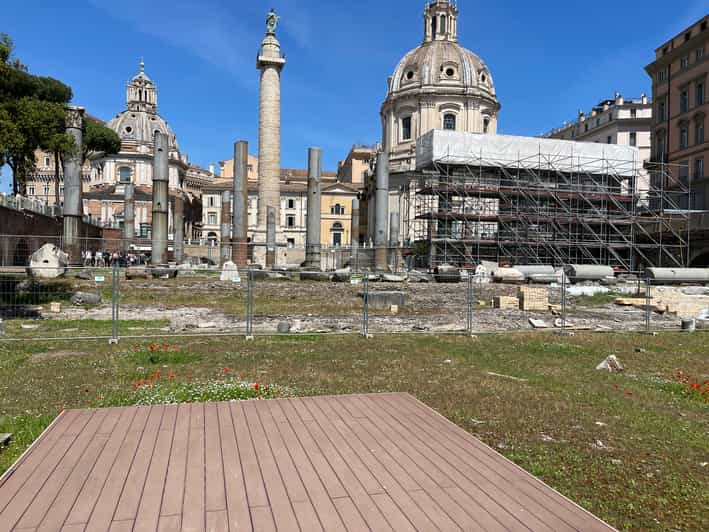 Rome: Colosseum & Ancient Rome Skip-the-Lines Guided Tour | GetYourGuide