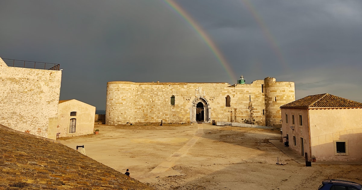 Syrakusa: Ortygia och Maniace Sunset Walking Tour | GetYourGuide