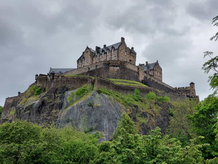 Private Discovery Tour: Edinburgh's Strange & Secret History | GetYourGuide