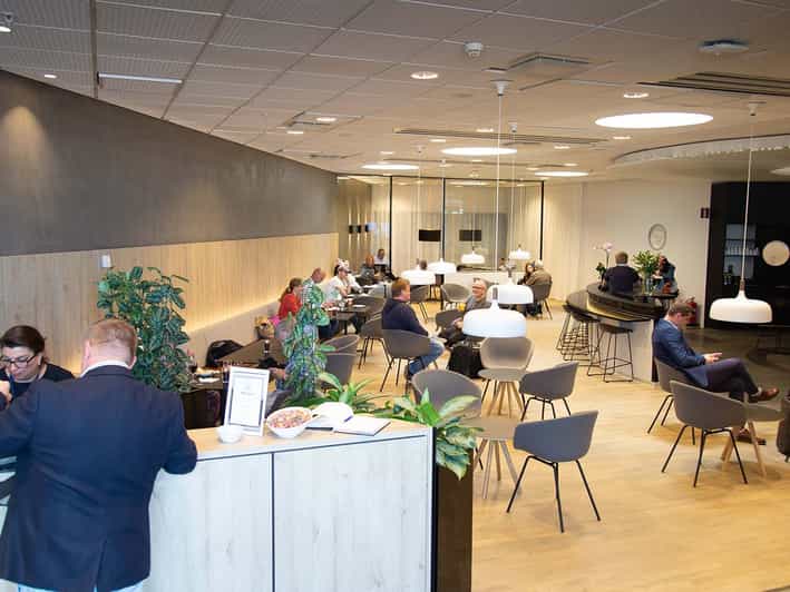 Stockholm Arlanda Airport (ARN): Premium Lounge Entry | GetYourGuide