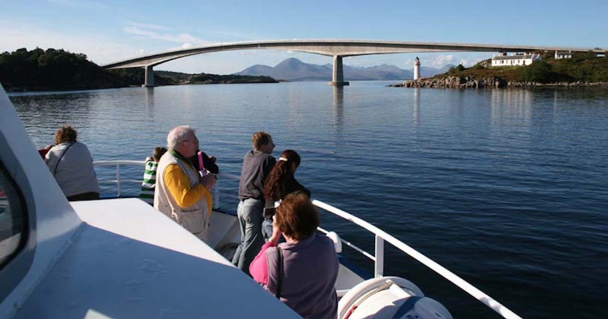 Scottish Highlands: Isle of Skye Glass-Bottom Boat Tour | GetYourGuide