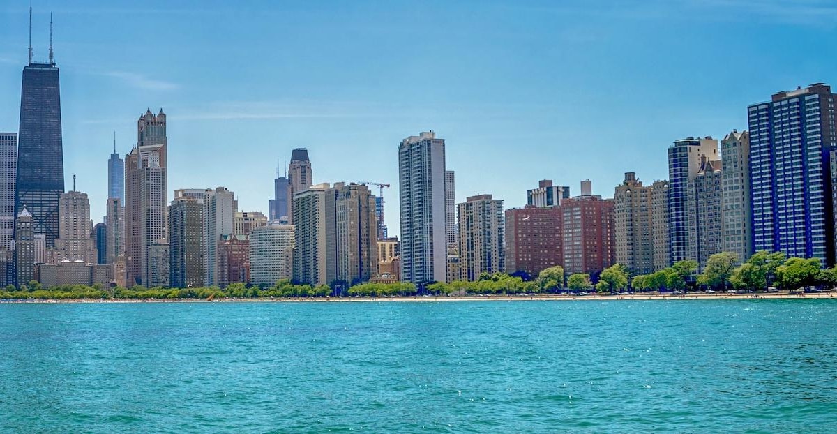 Chicago: Streeterville, Lakefront Trail & Magnificent Mile | GetYourGuide