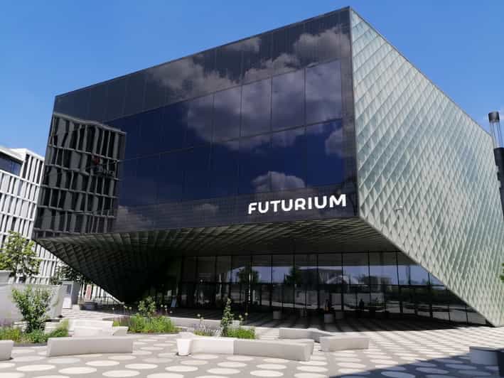 Berlin: Government Quarter Tour and Reichstag Dome Visit | GetYourGuide