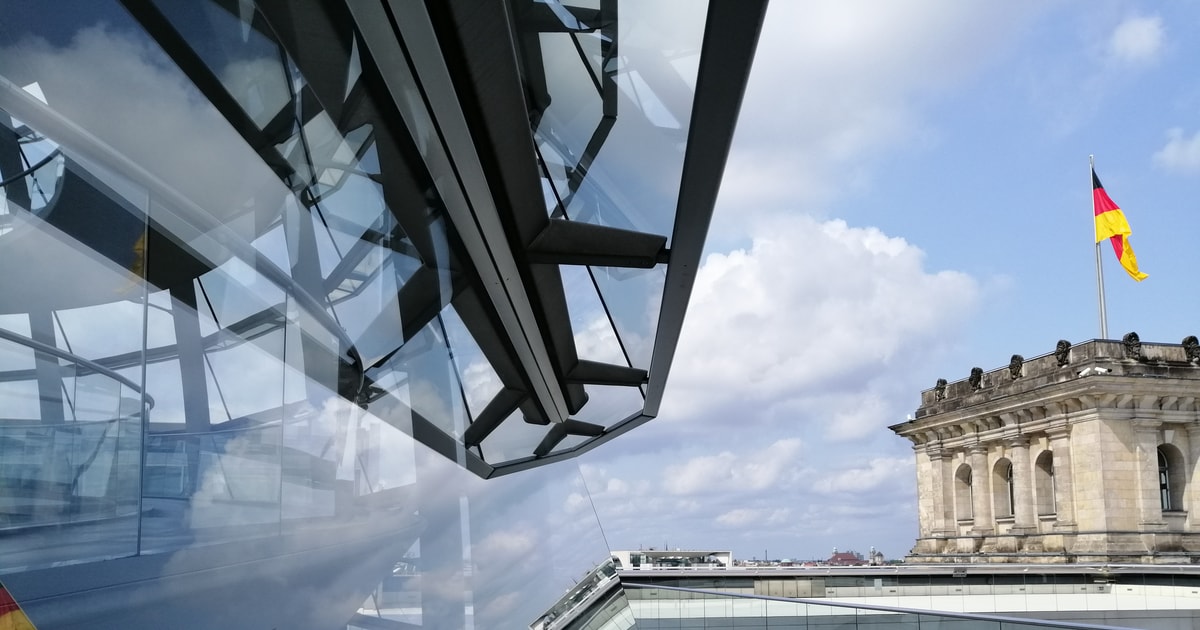 Berlin: Government Quarter Tour and Reichstag Dome Visit | GetYourGuide