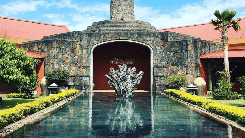 Chamarel & Waterval Dagvullende tour - Zuidwesten van Mauritius ...