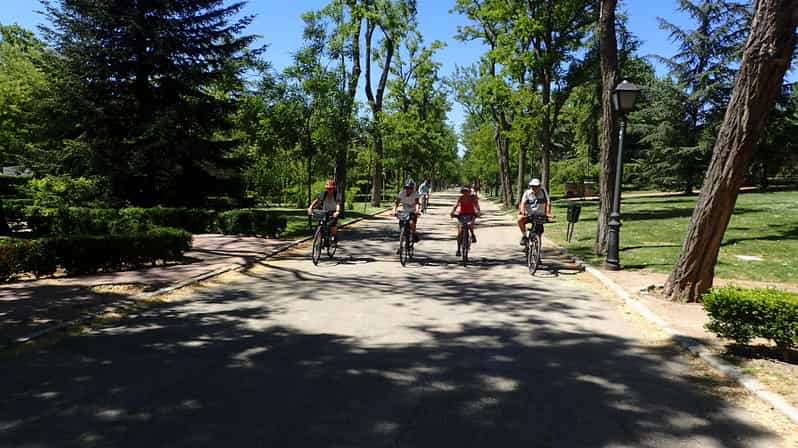 Tour Privado en Bicicleta por Madrid | Tour Ciclista Guiado Exclusivo ...