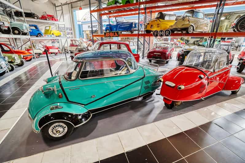Orlando: Dezerland Auto Museum & Collection Entrance Ticket | GetYourGuide