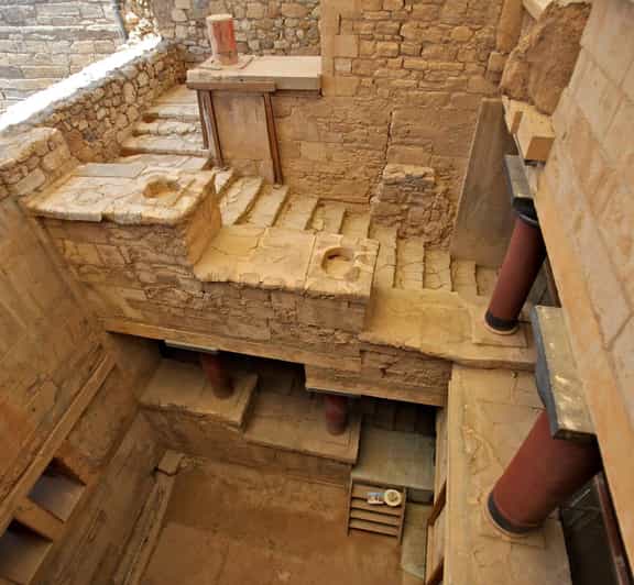 From Elounda: Knossos Palace, Museum & Winery Private Tour | GetYourGuide