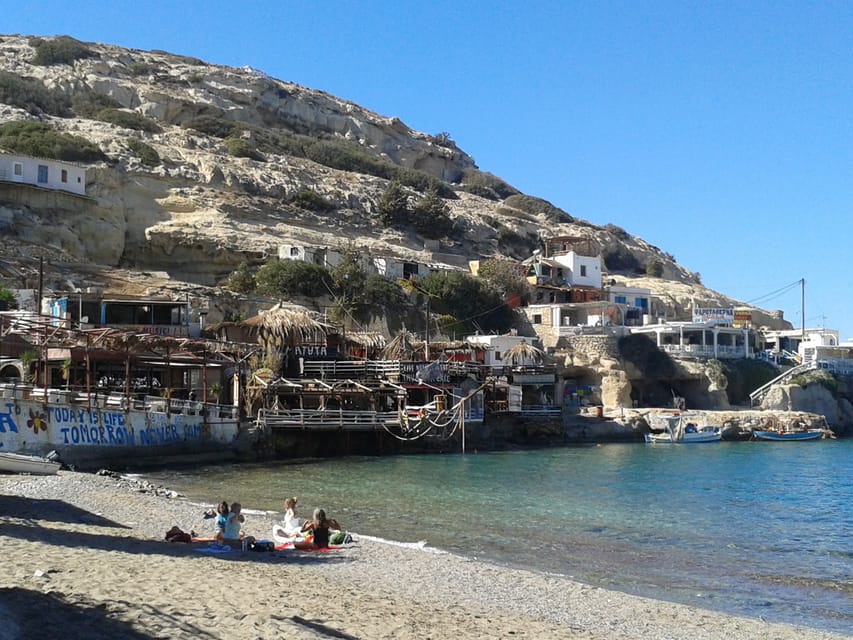 Kreta: Matala Beach och hippiegrottor, Röd strand | GetYourGuide