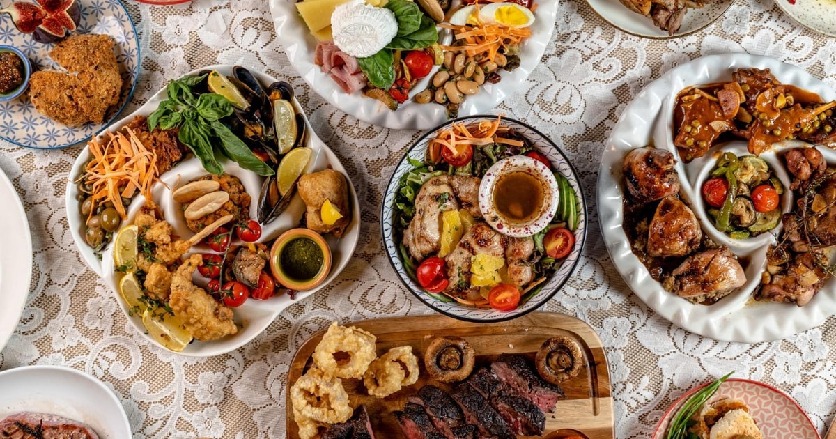Malta: Folklore Dinner Show at a Traditional Restaurant | GetYourGuide