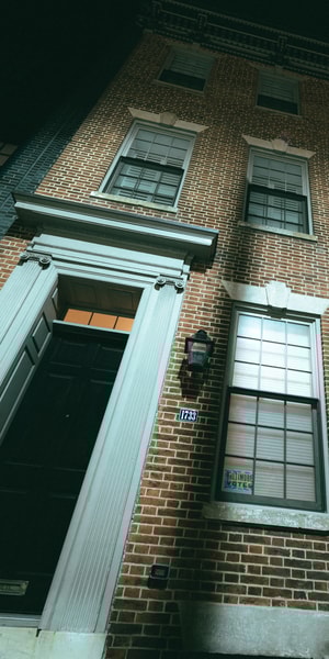 Washington, DC: DC Ghosts Tour | GetYourGuide