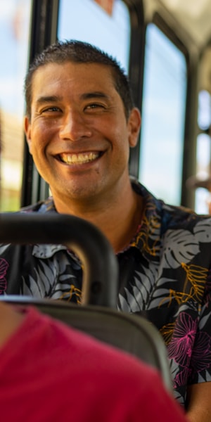 Honolulu: Oahu Island Full-Day Guided Tour by Bus with Lunch | GetYourGuide