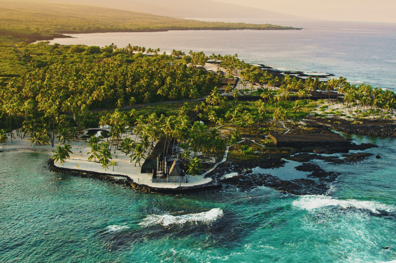 Kailua-Kona: Volcano and Kohala Landing Helicopter Tour | GetYourGuide