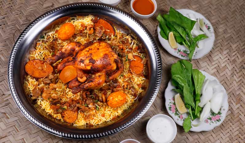 Dubai: Ethnic Emirati Dining Experience | GetYourGuide