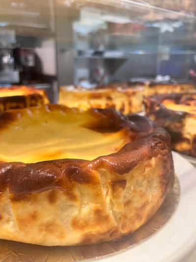 San Sebastian: proeverij van eten en drinken met marktbezoek | GetYourGuide