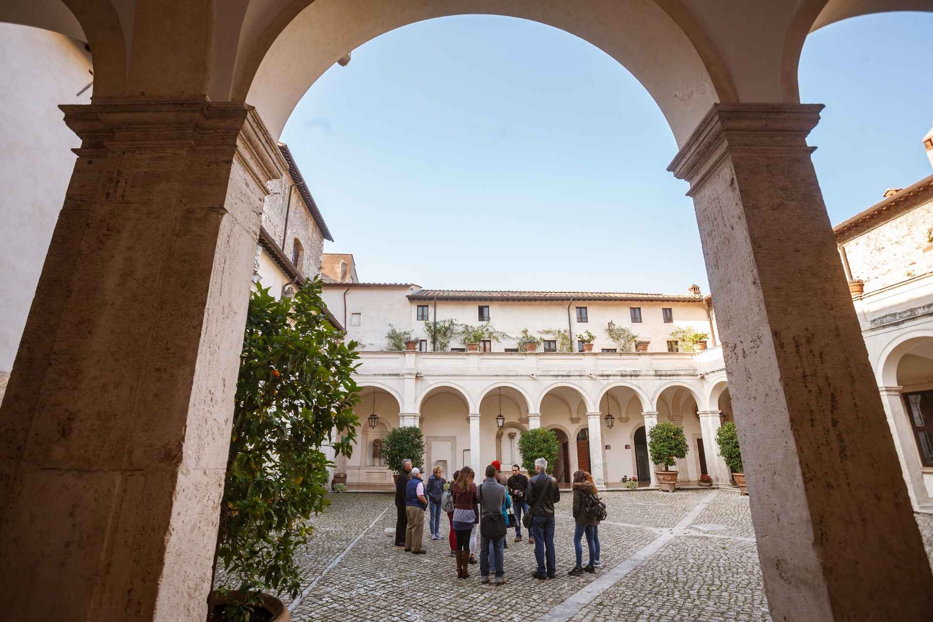 Tivoli: Villa D'Este & Villa Adriana Pass with Audio Guide | Guide to ...