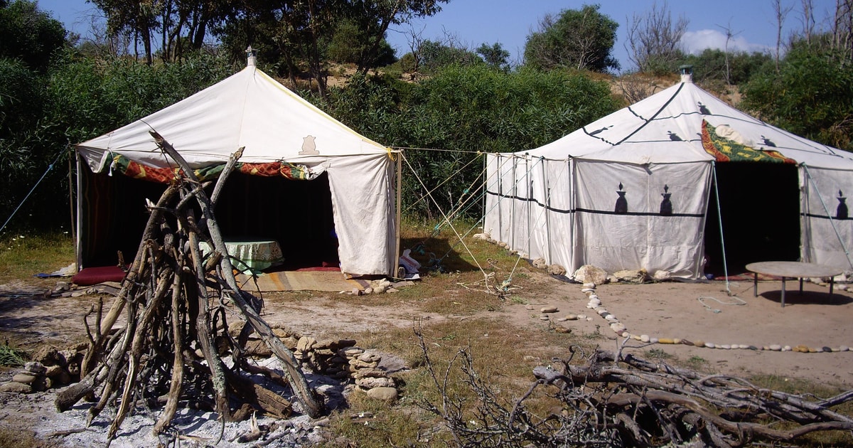 Essaouira: 1 Night in a Berber Tent by the Sea with Meals | GetYourGuide