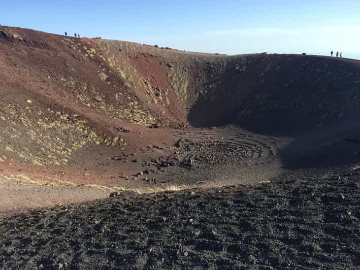 Etna Basic Tour 1900 mètres | GetYourGuide