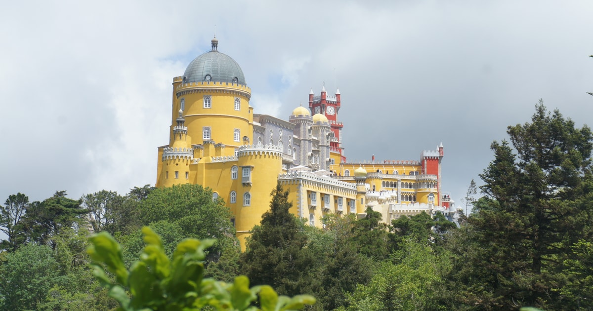 Full-day Private tour in Sintra and important landmarks | GetYourGuide
