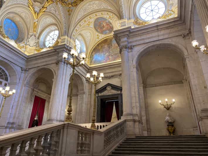 Madrid, Spanien: Rundtur till Pradomuseet och Kungliga slottet ...