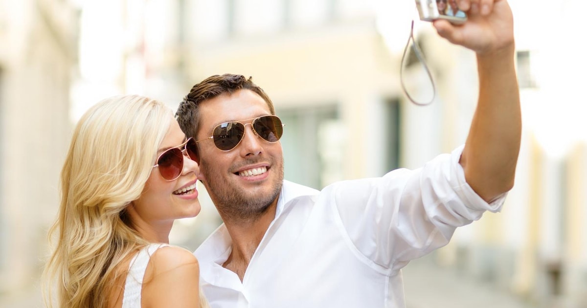 Atena: AbenteuerDate, o plimbare distractivă în oraș pentru cupluri | GetYourGuide