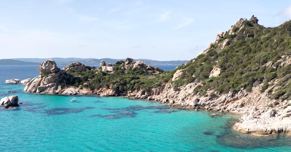 La Maddalena & Lavezzi: Ganztägiger Tauchausflug mit dem Boot ...