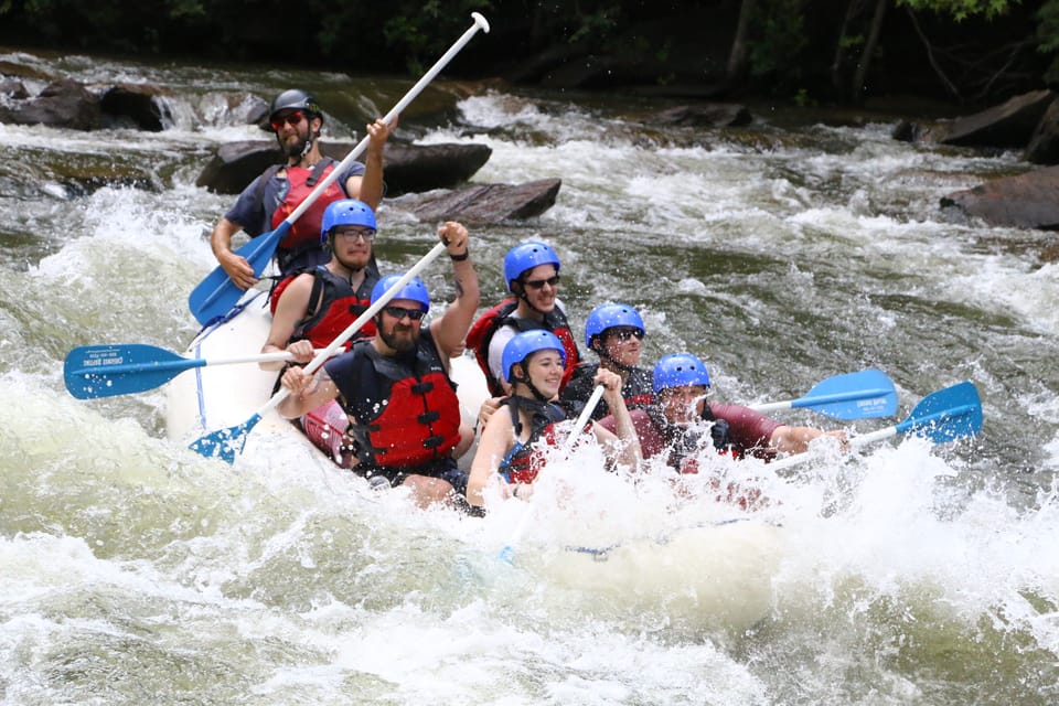 Middle Ocoee River Whitewater Rafting Trip | GetYourGuide