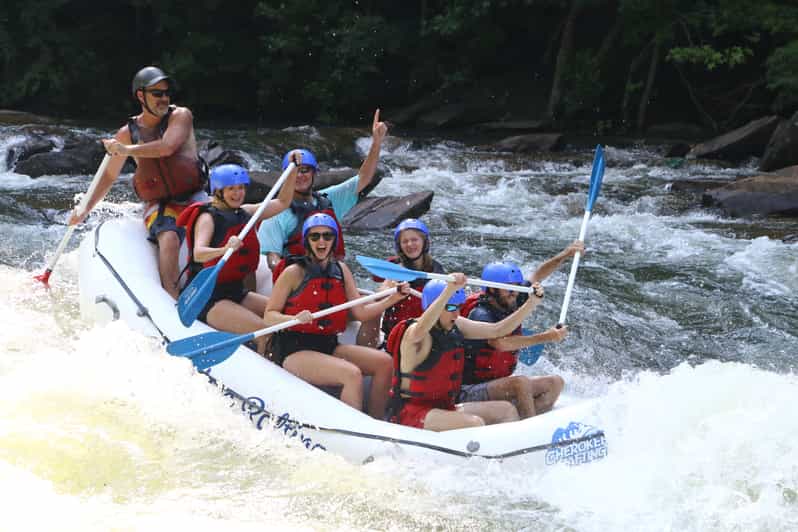 Middle Ocoee River Whitewater Rafting Trip | GetYourGuide