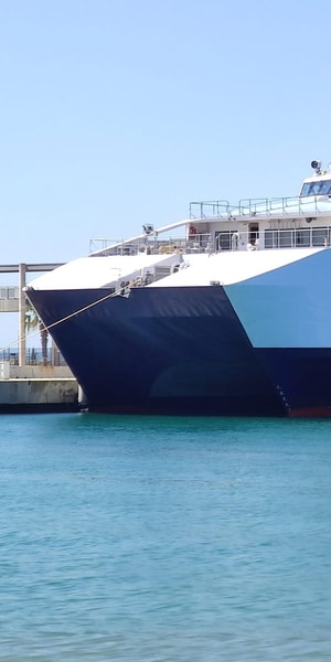 Desde Menorca: Billete de ida y vuelta en ferry a Mallorca en el mismo ...