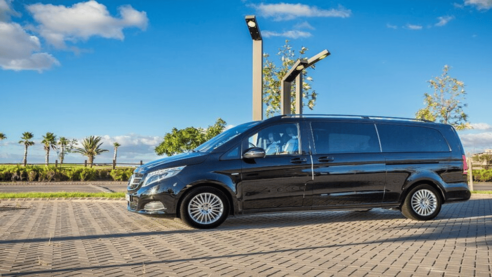 Marrakesh: 1-Way Private Transfer to Menara Airport | GetYourGuide