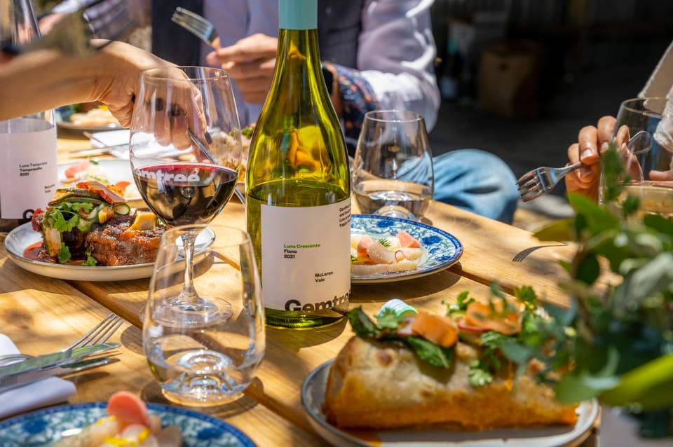 McLaren Vale: Cata de Vinos Biodinámicos y Almuerzo Degustación ...