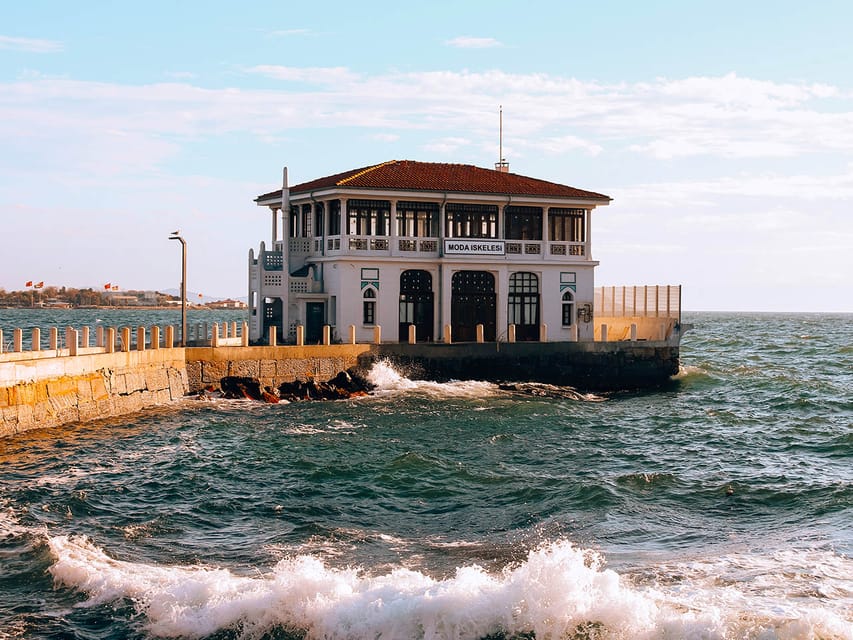 Istanbul: Asian Side Uskudar & Kadiköy Tour with Lunch | GetYourGuide