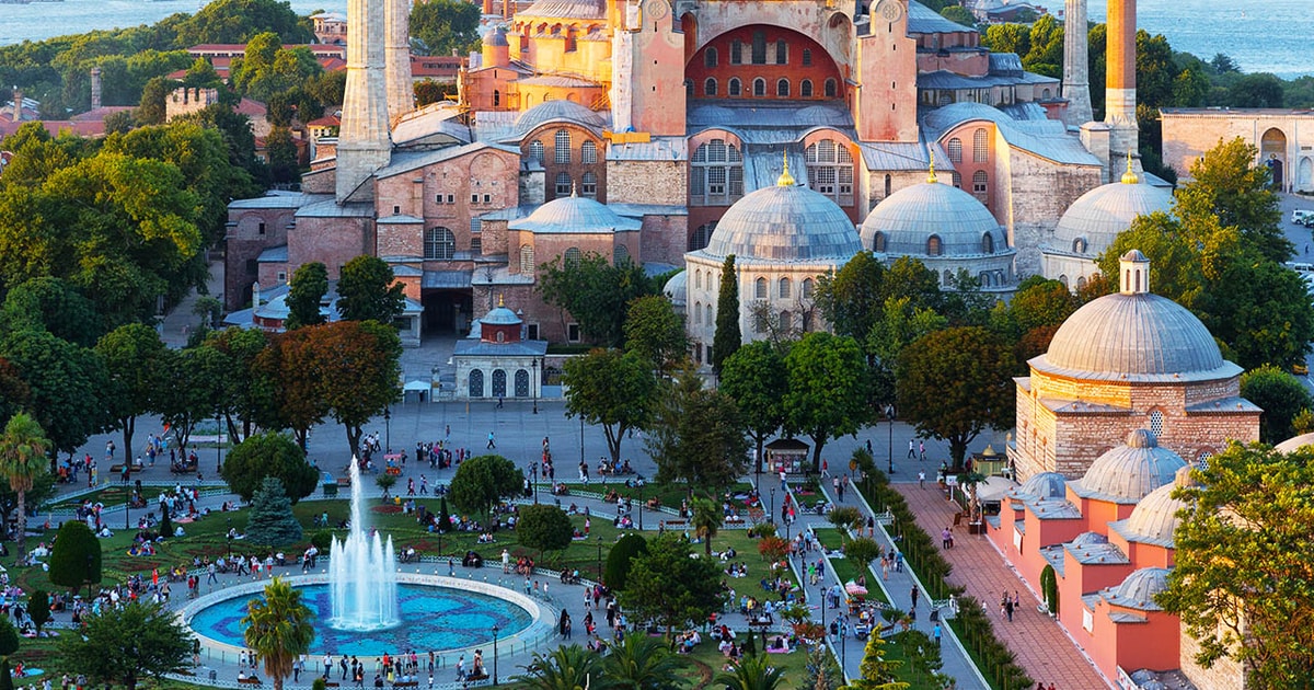 Istanbul Classics and Highlights: Full Day with Lunch | GetYourGuide