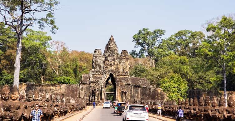 Siem Reap: Angkor Wat Small Circuit Tour with Hotel Transfer | GetYourGuide
