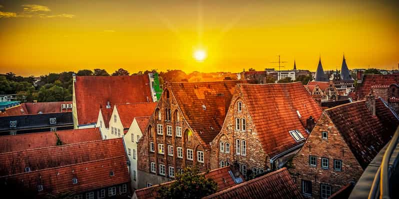 Lübeck: Self-Guided Walking Tour and Scavenger Hunt | GetYourGuide