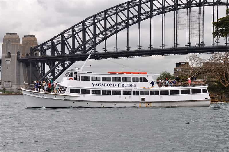 Sydney: Retro Party Cruise in Sydney Harbour with Snacks | GetYourGuide