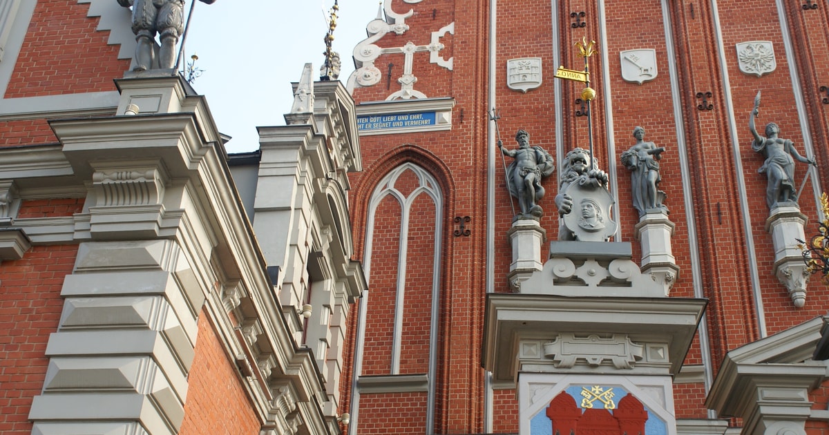 Riga: Old and New Walking Tour | GetYourGuide