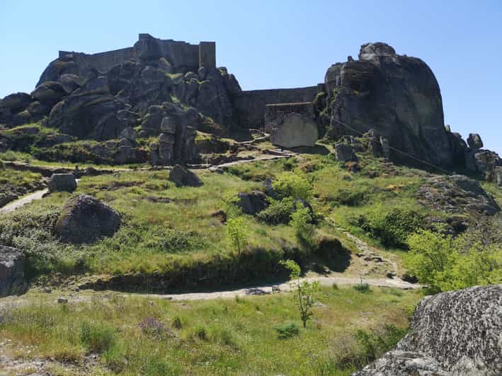 Castelo Branco: Monsanto, Idanha-a-Velha & Penha Garcia Tour | GetYourGuide