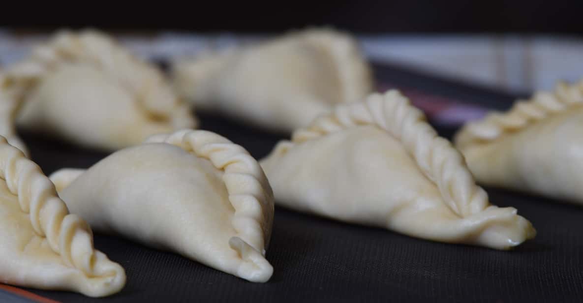 Trakai: Traditional Karaite Pastry Baking Class with Snacks | GetYourGuide