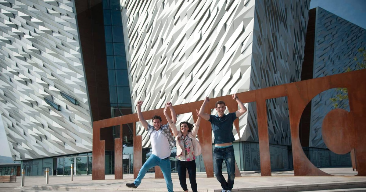 Desde Belfast: Excursión a la Calzada del Gigante y al Titanic de ...
