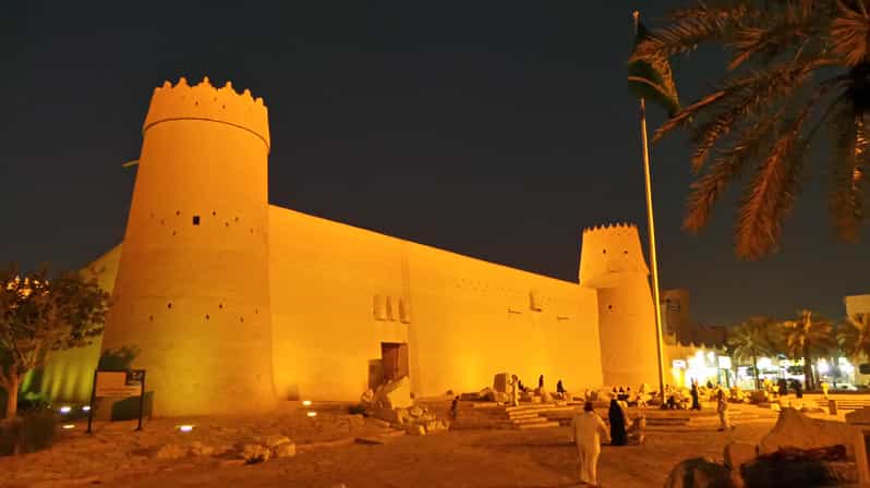 Visite de la ville de Riyad : expérience VIP | GetYourGuide