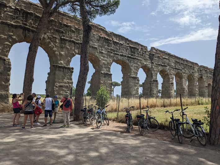 Appia Antica & Aqueducts e-Bike Tour - Officiel udbyder | GetYourGuide
