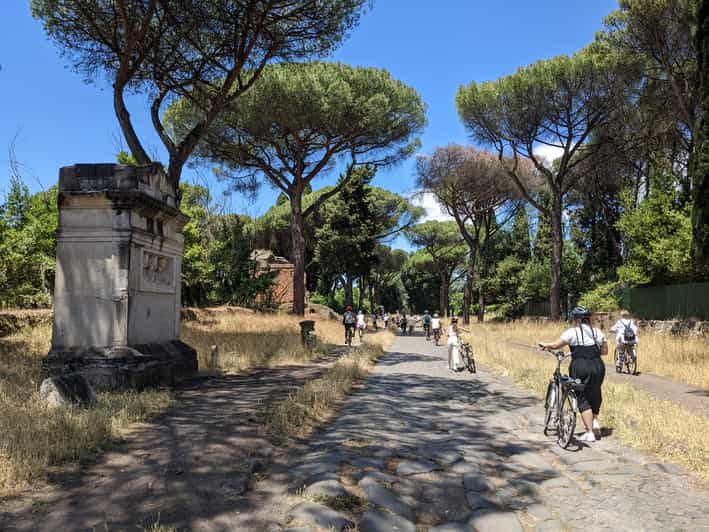 Appia Antica & Aqueducts e-Bike Tour - Proveedor oficial | GetYourGuide