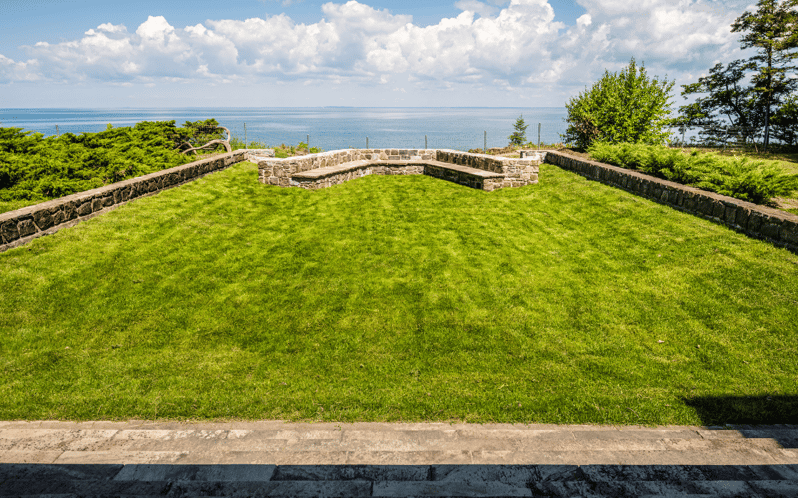 Derby: Frank Lloyd Wright's Graycliff Tour | GetYourGuide