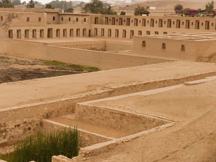 Lima: visita guiada a las ruinas de Barranco y Pachacamac | GetYourGuide